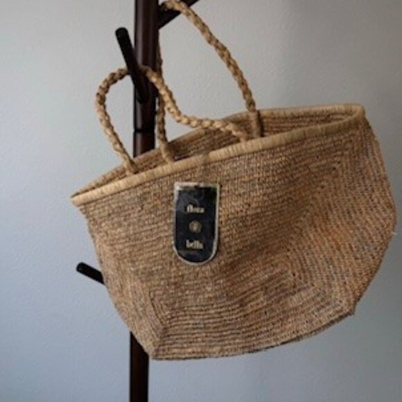 Flora Bella | Bags | Flora Bella Raffia Bag | Poshmark